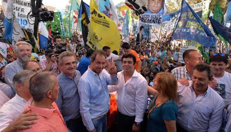 Scioli Encabezó El Acto De Cierre Del Pj Bonaerense Por El Día Del