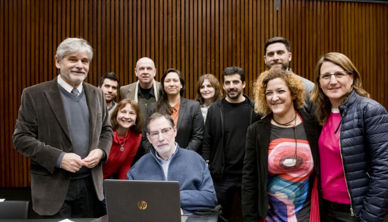 El ex diputado socialista Jorge Rivas podría recuperar su voz a través ...