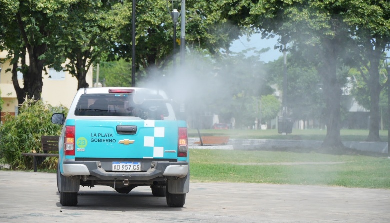 La campaña de fumigación contra los mosquitos se extenderá este miércoles a Melchor Romero ...