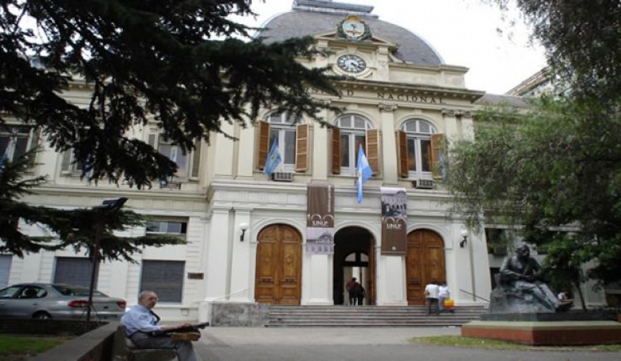 Estudiantes secundarios de todo el país conocen el funcionamiento de la ...